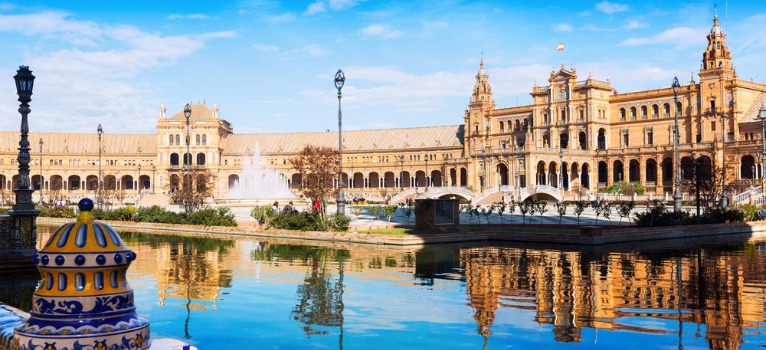 Museums and monuments in Seville: When to visit for Free | Ruralidays